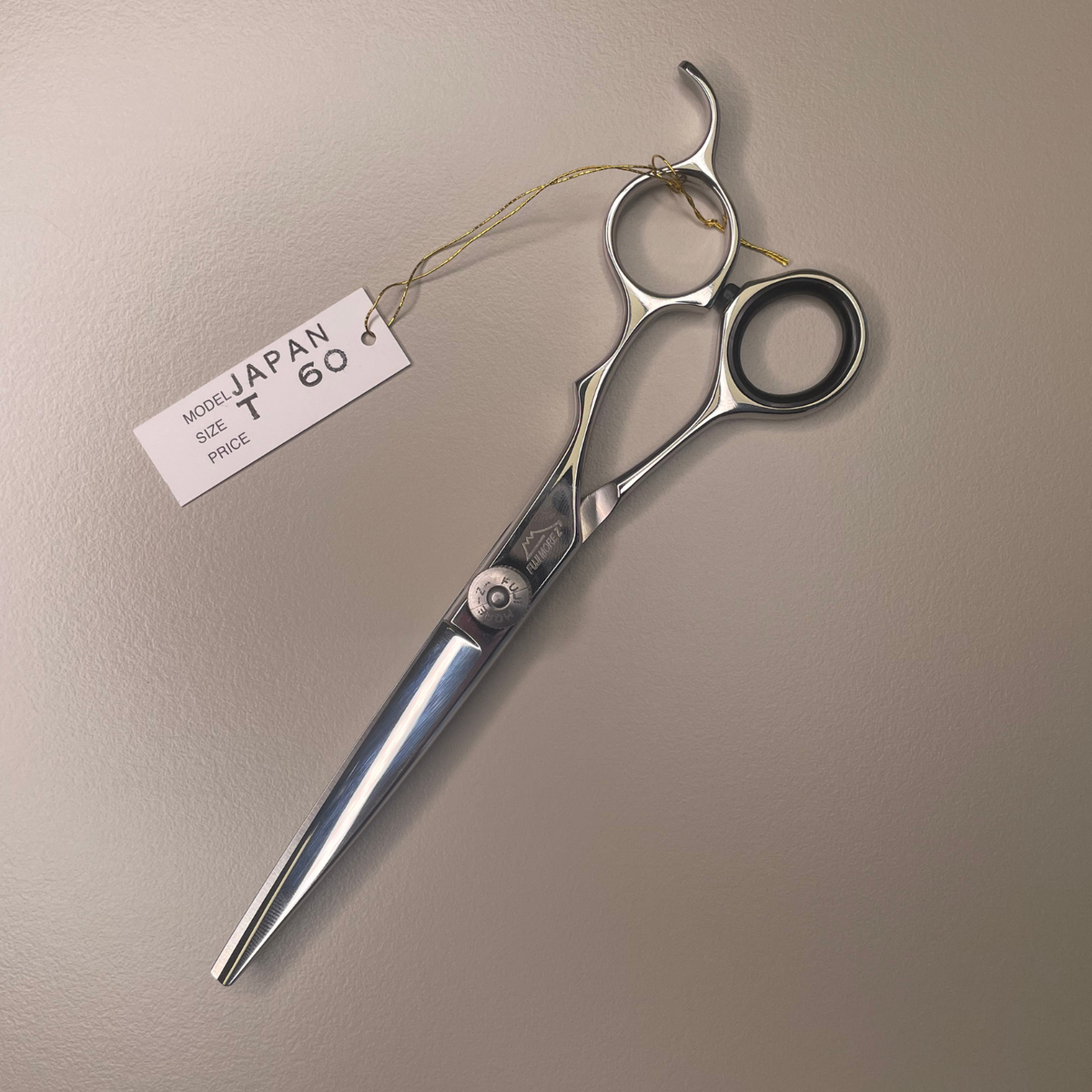 Fuji More-Z Japanese Shear 6" (T60) – Empire Barber Supply